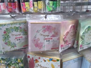 ダイソーの色紙・寄せ書きが充実しすぎているよ | 100均ランド